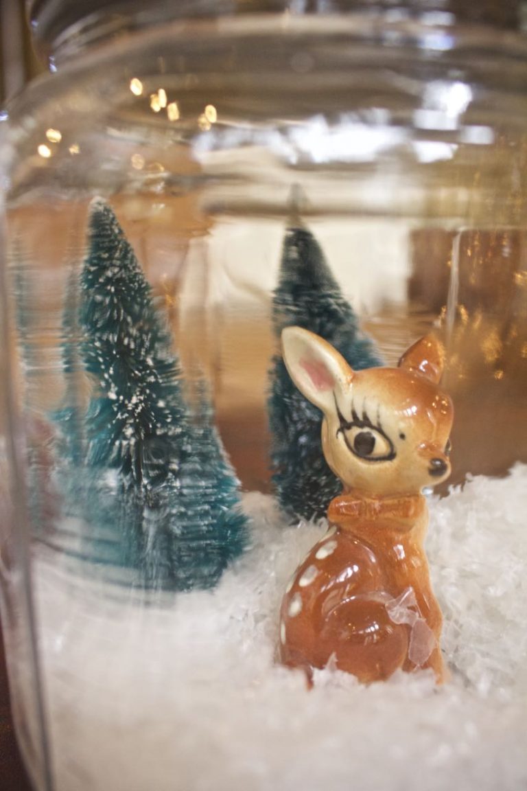 DIY Snow Globe Terrariums - 2 Bees in a Pod