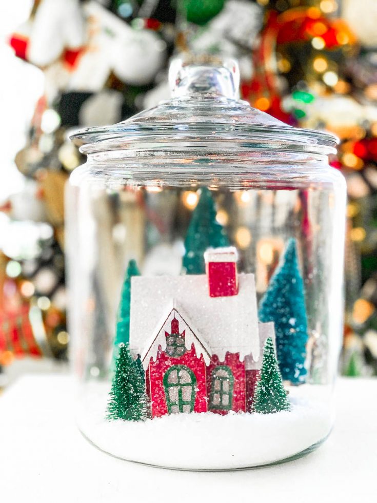 Christmas Cloche Centerpiece Ideas - Thrifty Style Team - 2 Bees in a Pod