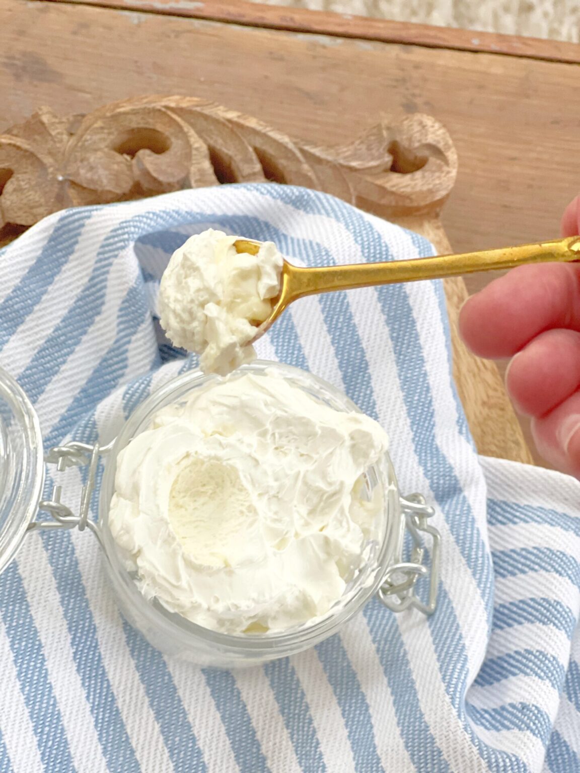 Homemade Whipped Body Butter - 2 Bees in a Pod