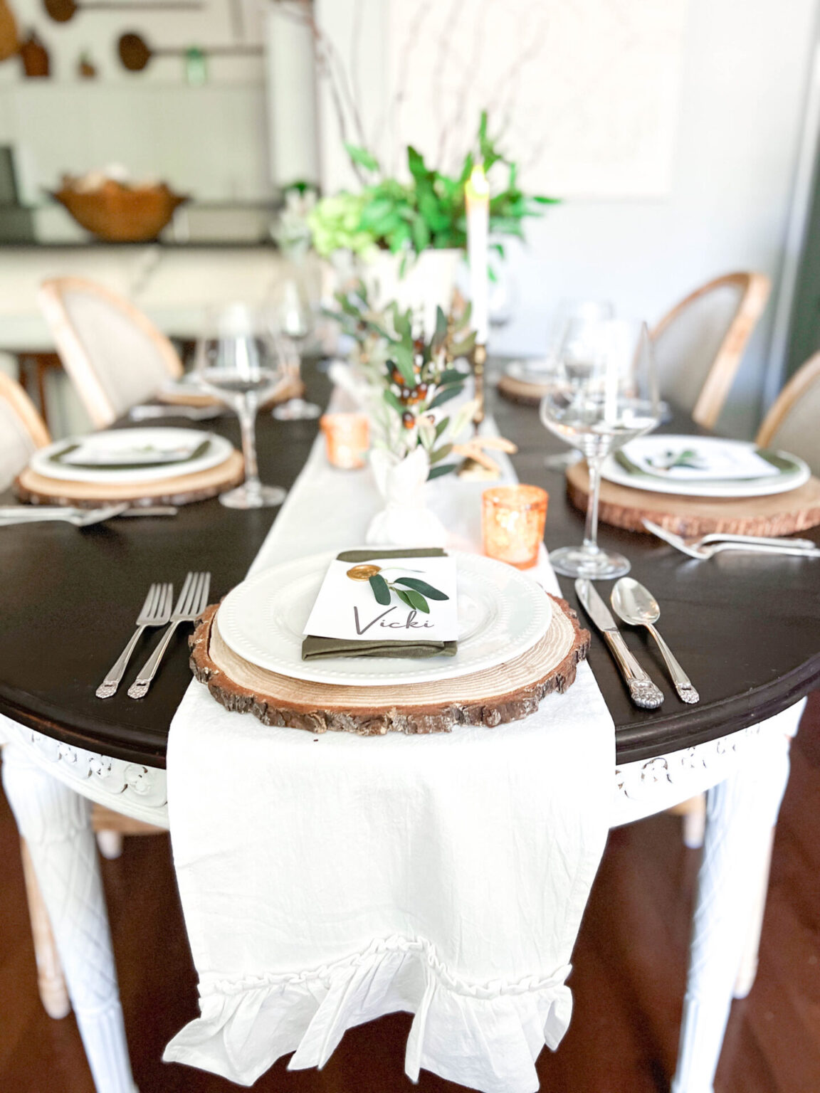 Olive Thanksgiving Tablescape - Thrifty Style Team - 2 Bees in a Pod